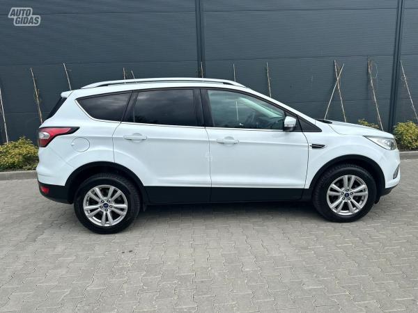 Balts Ford Kuga 2019 Viļņa, ar dzinēja tilpumu 1.50 L un nobraukumu 72 tūkst. km par 11950 €, foto 9 vietnē AUTOMOTO.COM.LV