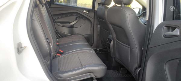 Ford Kuga 2019 in Kaunas on AUTOMOTO.COM.LV White Ford Kuga 2019 in Kaunas, with an engine capacity of 1.50 L and mileage of 207 thousand km for 8600 €, photo 9 on AUTOMOTO.COM.LV