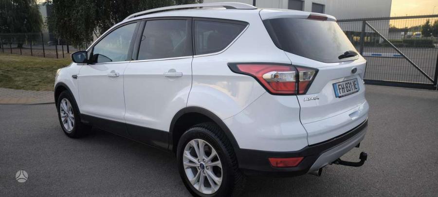 White Ford Kuga 2019 in Kaunas, with an engine capacity of 1.50 L and mileage of 207 thousand km for 8600 €, photo 14 on AUTOMOTO.COM.LV