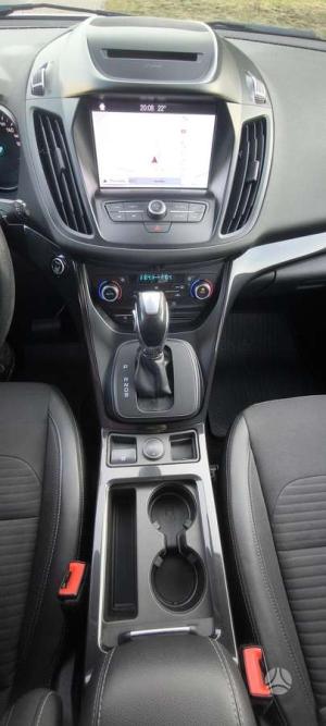 White Ford Kuga 2019 in Kaunas, with an engine capacity of 1.50 L and mileage of 207 thousand km for 8600 €, photo 17 on AUTOMOTO.COM.LV