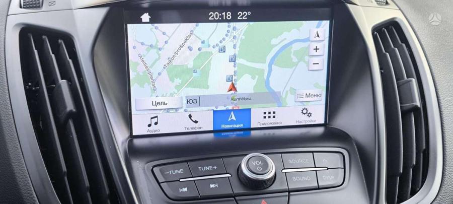 White Ford Kuga 2019 in Kaunas, with an engine capacity of 1.50 L and mileage of 207 thousand km for 8600 €, photo 20 on AUTOMOTO.COM.LV