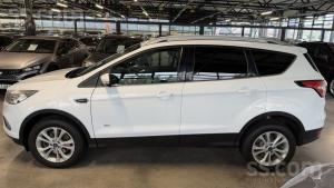 Balts Ford Kuga 2019 Rīga, ar dzinēja tilpumu 2.00 L un nobraukumu 157 tūkst. km par 10500 €, foto 3 vietnē AUTOMOTO.COM.LV