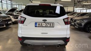 Balts Ford Kuga 2019 Rīga, ar dzinēja tilpumu 2.00 L un nobraukumu 157 tūkst. km par 10500 €, foto 5 vietnē AUTOMOTO.COM.LV