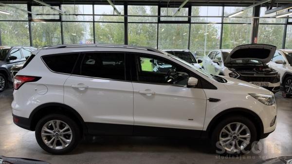 Белый Форд Куга 2019 в Рига, объемом двигателя 2.00 л и пробегом 157 тыс. км за 10500 €, фото 7 на AUTOMOTO.COM.LV