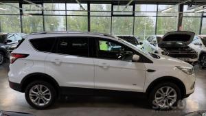 Balts Ford Kuga 2019 Rīga, ar dzinēja tilpumu 2.00 L un nobraukumu 157 tūkst. km par 10500 €, foto 7 vietnē AUTOMOTO.COM.LV