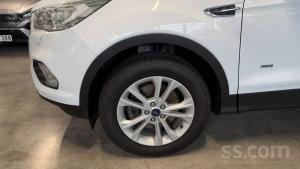 Balts Ford Kuga 2019 Rīga, ar dzinēja tilpumu 2.00 L un nobraukumu 157 tūkst. km par 10500 €, foto 10 vietnē AUTOMOTO.COM.LV
