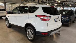 White Ford Kuga 2019 in Riga, with an engine capacity of 2.00 L and mileage of 157 thousand km for 9900 €, photo 3 on AUTOMOTO.COM.LV