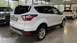 White Ford Kuga 2019 in Riga, with an engine capacity of 2.00 L and mileage of 157 thousand km for 9900 €, photo 5 on AUTOMOTO.COM.LV