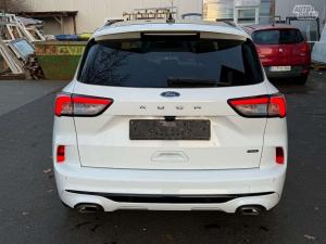 White Ford Kuga 2020 in Kaunas, with an engine capacity of 2.50 L and mileage of 95 thousand km for 21885 €, photo 7 on AUTOMOTO.COM.LV