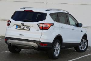 White Ford Kuga 2020 in Riga, with an engine capacity of 2.00 L and mileage of 197 thousand km for 19500 €, photo 12 on AUTOMOTO.COM.LV
