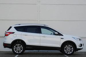 White Ford Kuga 2020 in Riga, with an engine capacity of 2.00 L and mileage of 197 thousand km for 19500 €, photo 14 on AUTOMOTO.COM.LV