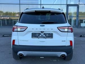 White Ford Kuga 2020 in Panevezys, with an engine capacity of 2.50 L and mileage of 53 thousand km for 20700 €, photo 6 on AUTOMOTO.COM.LV