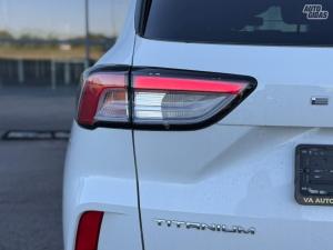 White Ford Kuga 2020 in Panevezys, with an engine capacity of 2.50 L and mileage of 53 thousand km for 20700 €, photo 27 on AUTOMOTO.COM.LV
