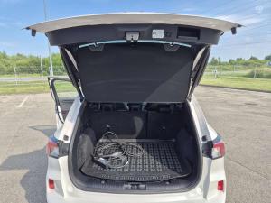 Balts Ford Kuga 2020 Panevēža, ar dzinēja tilpumu 2.49 L un nobraukumu 188 tūkst. km par 18500 €, foto 13 vietnē AUTOMOTO.COM.LV