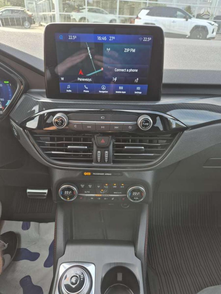Balts Ford Kuga 2020 Panevēža, ar dzinēja tilpumu 2.49 L un nobraukumu 188 tūkst. km par 18500 €, foto 29 vietnē AUTOMOTO.COM.LV