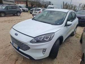 Balts Ford Kuga 2021 Šauļi, ar dzinēja tilpumu 1.50 L un nobraukumu 170 tūkst. km par 9900 €, foto  vietnē AUTOMOTO.COM.LV