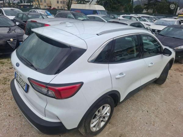 Balts Ford Kuga 2021 Šauļi, ar dzinēja tilpumu 1.50 L un nobraukumu 170 tūkst. km par 9900 €, foto 5 vietnē AUTOMOTO.COM.LV