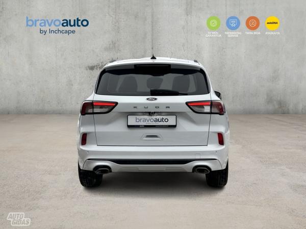 White Ford Kuga 2021 in Kaunas, with an engine capacity of 1.50 L and mileage of 120 thousand km for 18974 €, photo 4 on AUTOMOTO.COM.LV