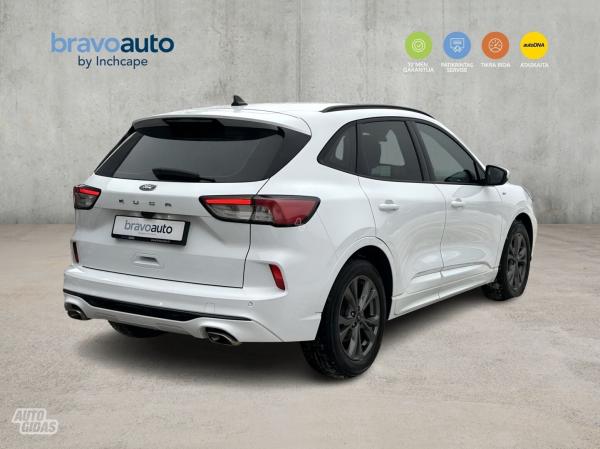 White Ford Kuga 2021 in Kaunas, with an engine capacity of 1.50 L and mileage of 120 thousand km for 18974 €, photo 5 on AUTOMOTO.COM.LV