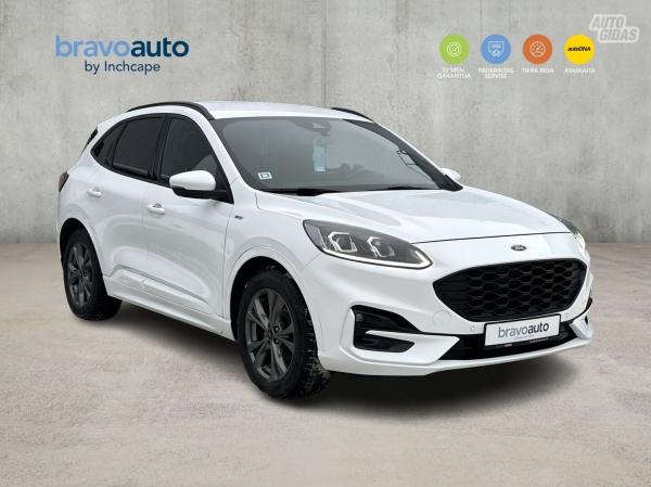 White Ford Kuga 2021 in Kaunas, with an engine capacity of 1.50 L and mileage of 120 thousand km for 18974 €, photo 7 on AUTOMOTO.COM.LV