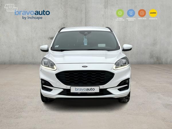 White Ford Kuga 2021 in Kaunas, with an engine capacity of 1.50 L and mileage of 120 thousand km for 18974 €, photo 8 on AUTOMOTO.COM.LV