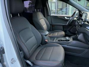 Balts Ford Kuga 2021 Kauņa, ar dzinēja tilpumu 2.49 L un nobraukumu 178 tūkst. km par 17500 €, foto 14 vietnē AUTOMOTO.COM.LV