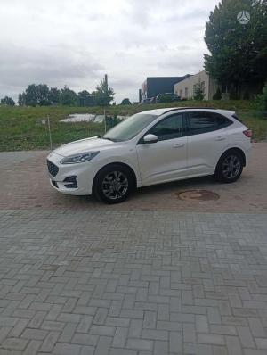 Белый Форд Куга 2021 в Таураге, объемом двигателя 1.50 л и пробегом 143 тыс. км за 14600 €, фото 9 на AUTOMOTO.COM.LV