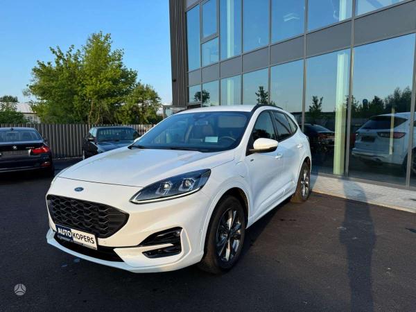 Balts Ford Kuga 2021 Kauņa, ar dzinēja tilpumu 2.50 L un nobraukumu 75 tūkst. km par 23500 €, foto 3 vietnē AUTOMOTO.COM.LV