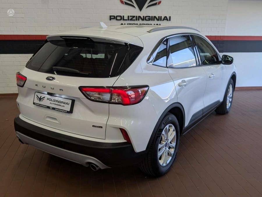 Balts Ford Kuga 2021 Kauņa, ar dzinēja tilpumu 2.49 L un nobraukumu 96 tūkst. km par 19900 €, foto 4 vietnē AUTOMOTO.COM.LV
