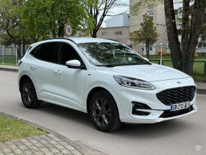 Белый Форд Куга 2021 в Таураге, объемом двигателя 2.00 л и пробегом 234 тыс. км за 13500 €, фото 5 на AUTOMOTO.COM.LV