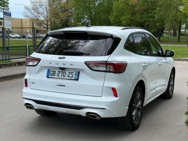 White Ford Kuga 2021 in Taurage, with an engine capacity of 2.00 L and mileage of 234 thousand km for 13500 €, photo 7 on AUTOMOTO.COM.LV