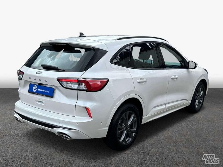 White Ford Kuga 2022 in Kaunas, with an engine capacity of 1.50 L and mileage of 11 thousand km for 25772 €, photo 3 on AUTOMOTO.COM.LV