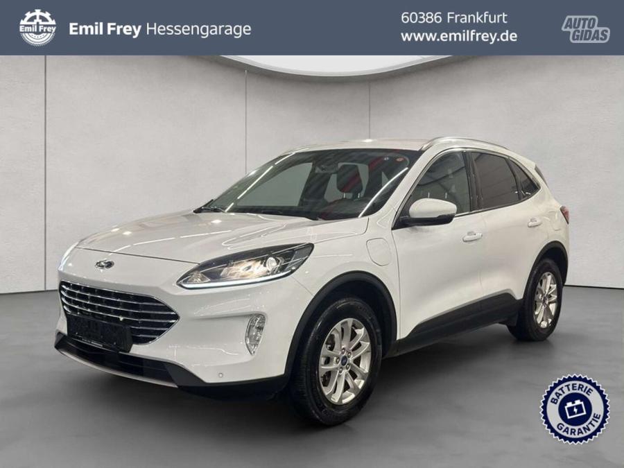 White Ford Kuga 2022 in Kaunas, with an engine capacity of 2.50 L and mileage of 48 thousand km for 26463 €, photo 1 on AUTOMOTO.COM.LV