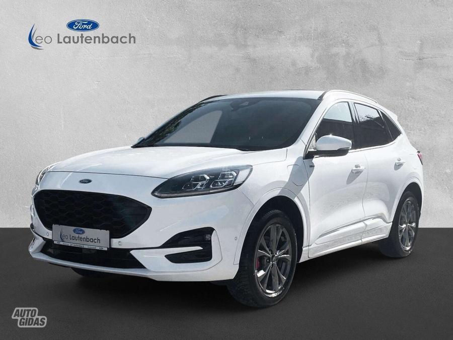 White Ford Kuga 2022 in Kaunas, with an engine capacity of 2.50 L and mileage of 49 thousand km for 29973 €, photo 1 on AUTOMOTO.COM.LV