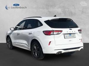 White Ford Kuga 2022 in Kaunas, with an engine capacity of 2.50 L and mileage of 49 thousand km for 29973 €, photo 3 on AUTOMOTO.COM.LV