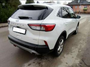 White Ford Kuga 2022 in Siauliai, with an engine capacity of 1.50 L and mileage of 121 thousand km for 13850 €, photo 2 on AUTOMOTO.COM.LV