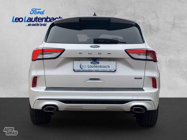 White Ford Kuga 2022 in Kaunas, with an engine capacity of 2.50 L and mileage of 44 thousand km for 30434 €, photo 4 on AUTOMOTO.COM.LV