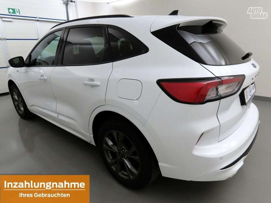 Balts Ford Kuga 2022 Kauņa, ar dzinēja tilpumu 2.50 L un nobraukumu 54 tūkst. km par 26458 €, foto 4 vietnē AUTOMOTO.COM.LV