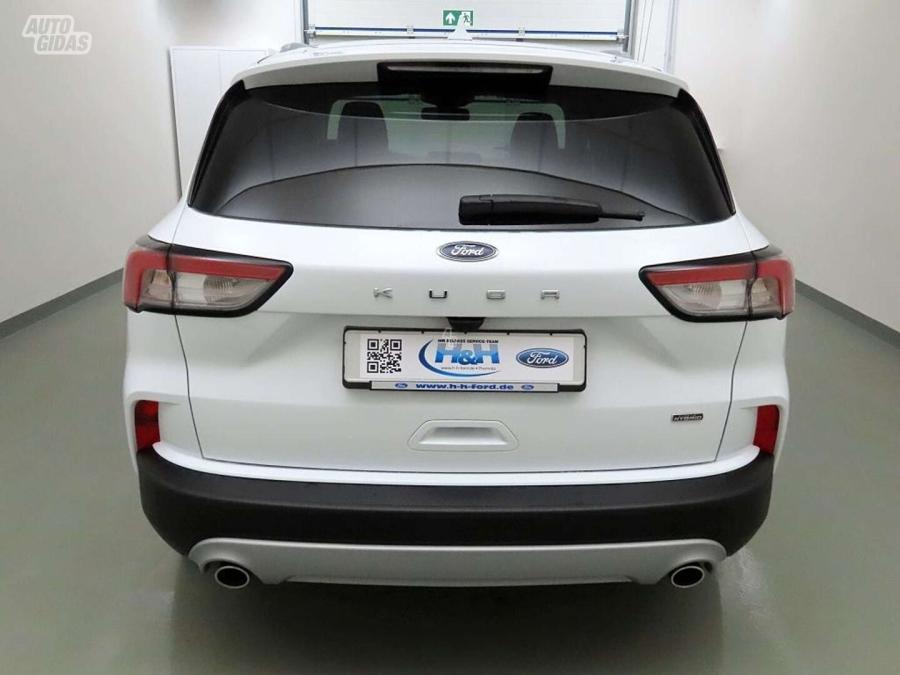 White Ford Kuga 2022 in Kaunas, with an engine capacity of 2.50 L and mileage of 28 thousand km for 26252 €, photo 6 on AUTOMOTO.COM.LV