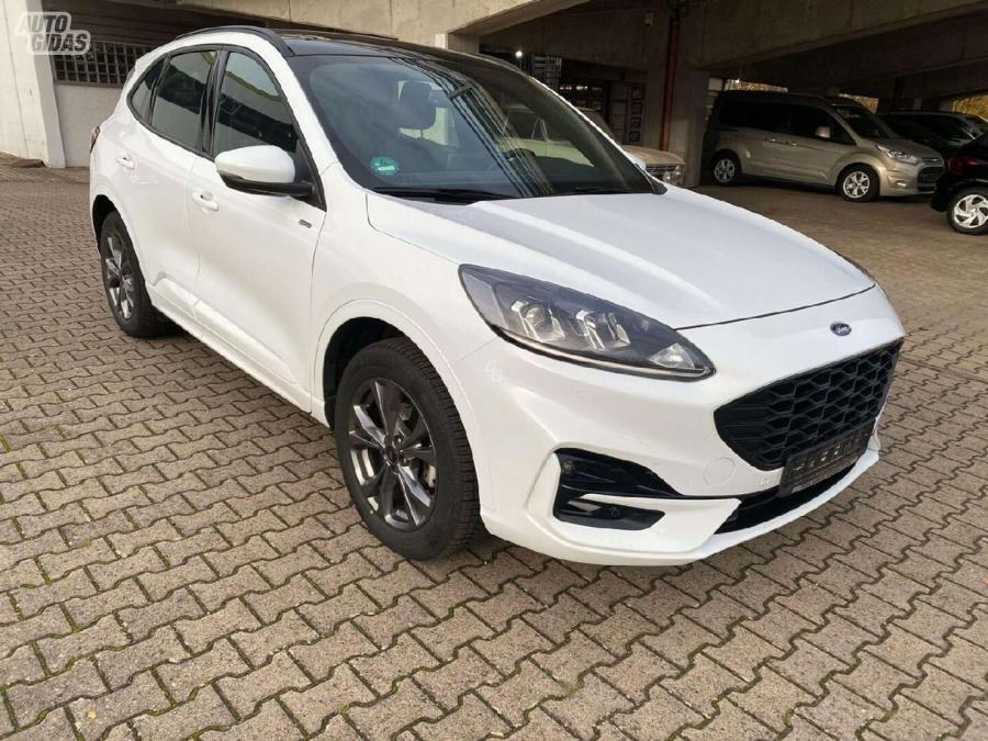 Balts Ford Kuga 2022 Kauņa, ar dzinēja tilpumu 2.50 L un nobraukumu 63 tūkst. km par 28477 €, foto 4 vietnē AUTOMOTO.COM.LV