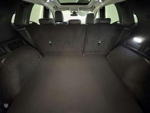 White Ford Kuga 2022 in Marijampole, with an engine capacity of 2.49 L and mileage of 181 thousand km for 17999 €, photo 8 on AUTOMOTO.COM.LV