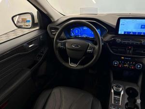 White Ford Kuga 2022 in Marijampole, with an engine capacity of 2.49 L and mileage of 181 thousand km for 17999 €, photo 9 on AUTOMOTO.COM.LV