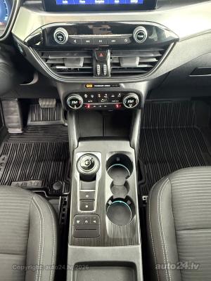 Balts Ford Kuga 2022 Tartu, ar dzinēja tilpumu 2.00 L un nobraukumu 229 tūkst. km par 16999 €, foto 11 vietnē AUTOMOTO.COM.LV