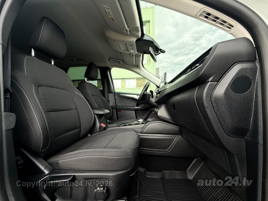 Balts Ford Kuga 2022 Tartu, ar dzinēja tilpumu 2.00 L un nobraukumu 229 tūkst. km par 16999 €, foto 19 vietnē AUTOMOTO.COM.LV