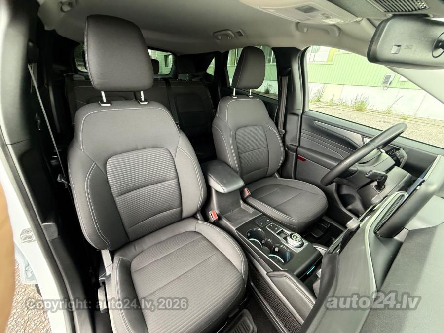 Balts Ford Kuga 2022 Tartu, ar dzinēja tilpumu 2.00 L un nobraukumu 229 tūkst. km par 16999 €, foto 20 vietnē AUTOMOTO.COM.LV