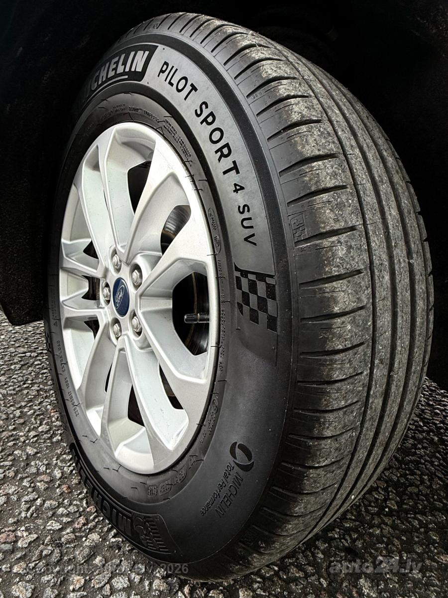 Balts Ford Kuga 2022 Tartu, ar dzinēja tilpumu 2.00 L un nobraukumu 229 tūkst. km par 16999 €, foto 26 vietnē AUTOMOTO.COM.LV