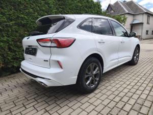 White Ford Kuga 2022 in Vilnius, with an engine capacity of 2.49 L and mileage of 83 thousand km for 19950 €, photo 8 on AUTOMOTO.COM.LV