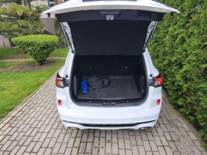 White Ford Kuga 2022 in Vilnius, with an engine capacity of 2.49 L and mileage of 83 thousand km for 19950 €, photo 10 on AUTOMOTO.COM.LV