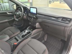 Balts Ford Kuga 2022 Šauļi, ar dzinēja tilpumu 2.49 L un nobraukumu 180 tūkst. km par 16880 €, foto 15 vietnē AUTOMOTO.COM.LV
