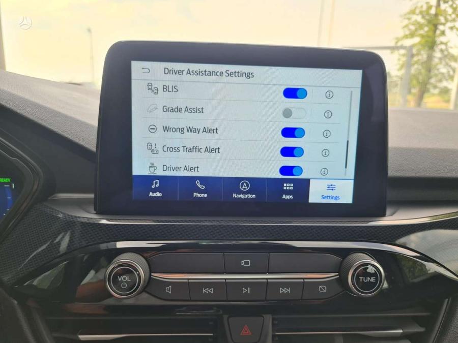 Balts Ford Kuga 2022 Šauļi, ar dzinēja tilpumu 2.49 L un nobraukumu 180 tūkst. km par 16880 €, foto 27 vietnē AUTOMOTO.COM.LV